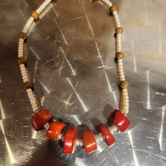 Jewelry | Red And White Bead Necklace | Poshmark